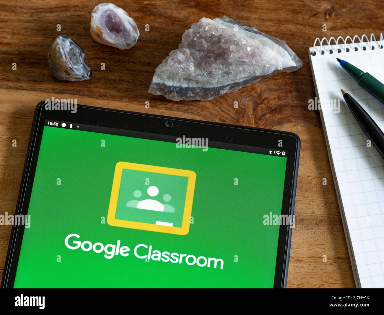 Google classroom logo hi-res stock photography and images - Alamy