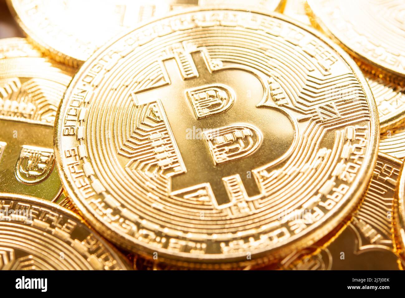 Cryptocurrency virtual coins set hi-res stock photography and images - Alamy