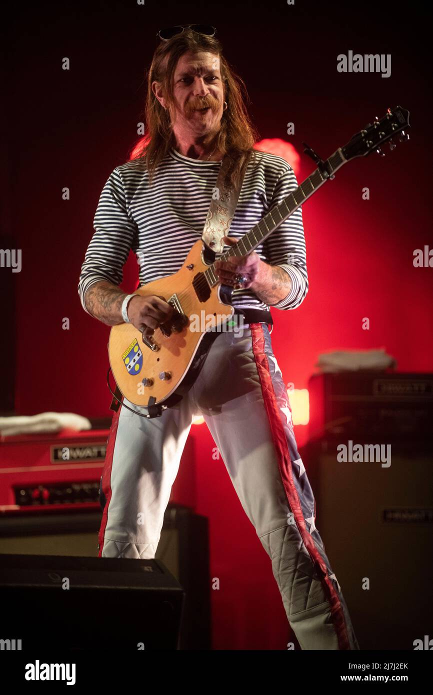 Eagles Of Death Metal perform the only UK show at the Teddy Rocks 2022 ...