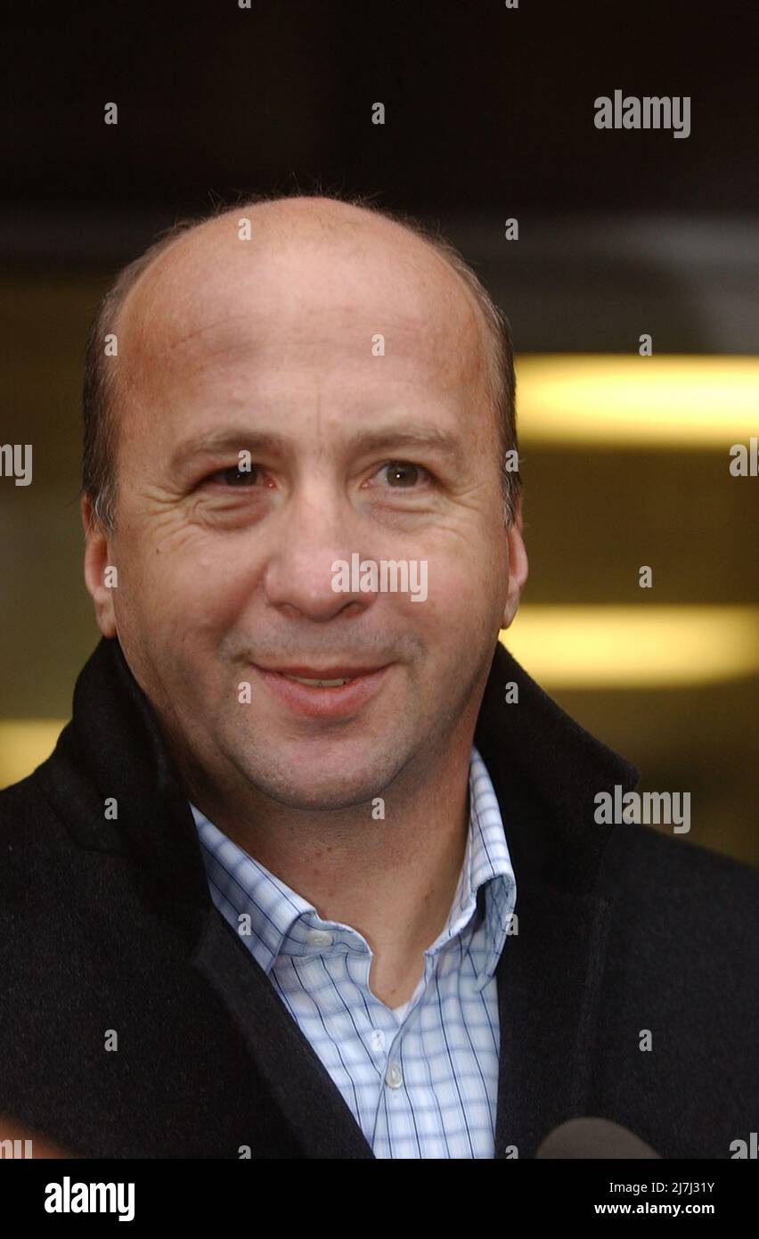 VELIMIR ZAJEC PORTSMOUTH'S NEW EXECUTIVE DIRECTOR ARRIVES AT PORTSMOUTH ...