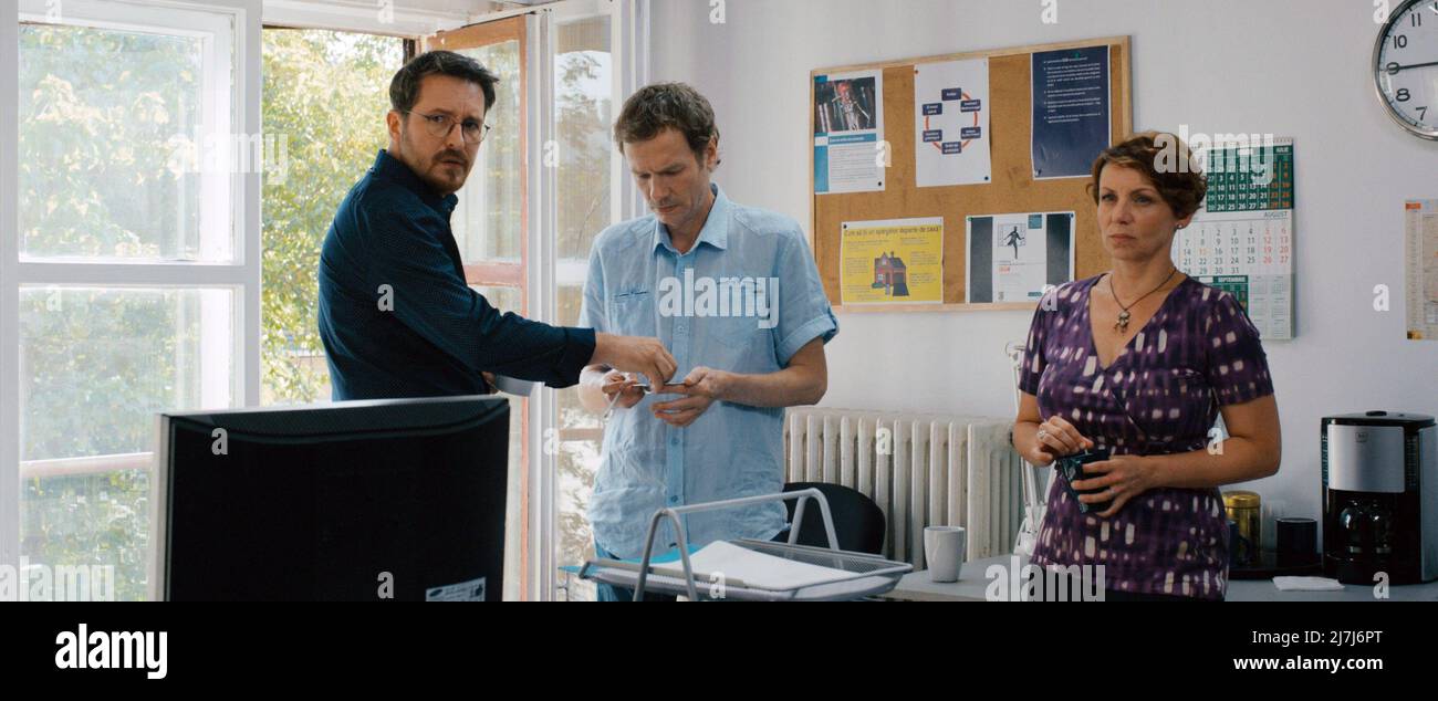 UNIDENTIFIED, (aka NEIDENTIFICAT), from left: Emanuel Parvu, Ion Bechet ...