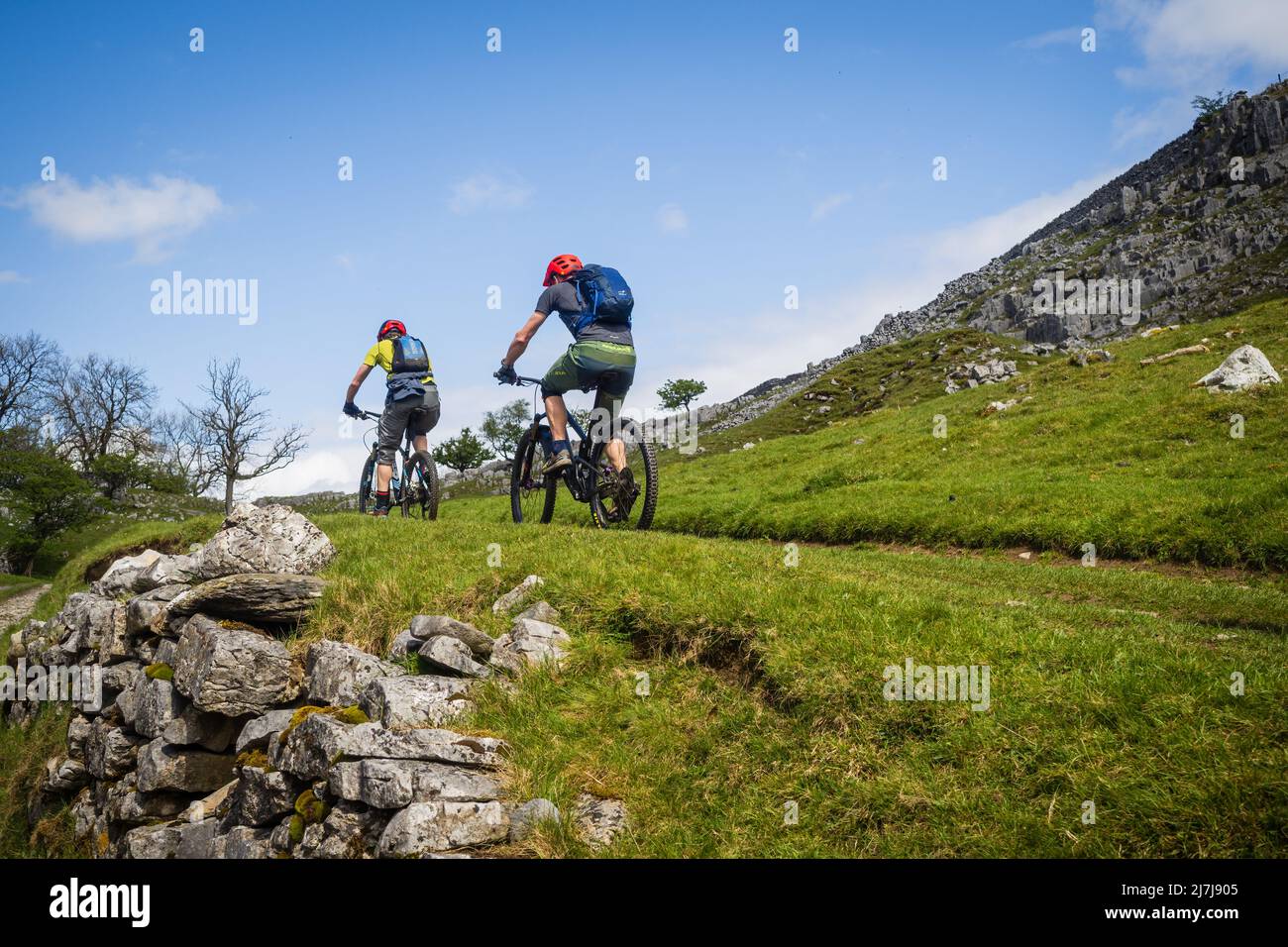 Yorkshire cycle routes hi-res stock photography and images - Alamy