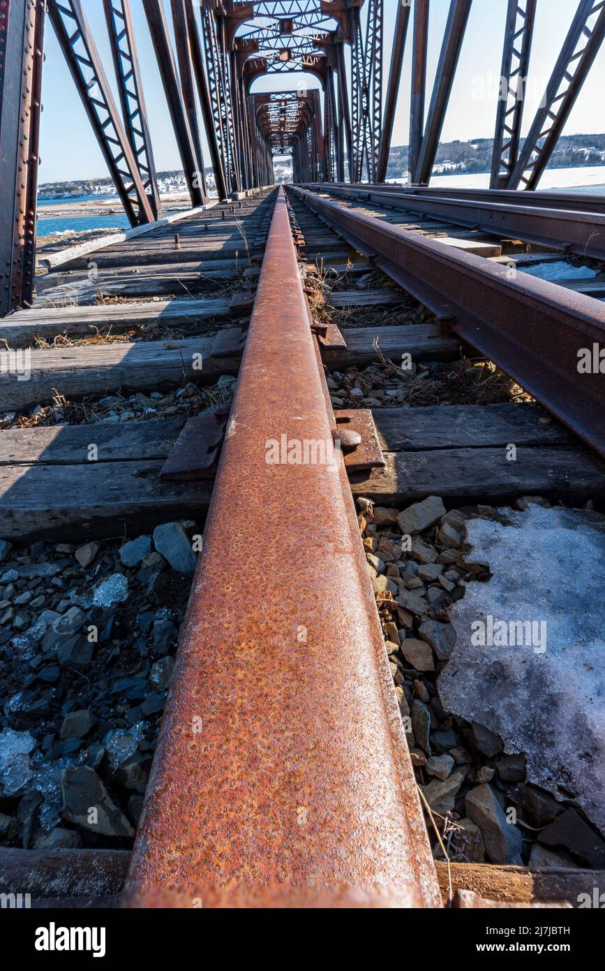 Single railway track hi-res stock photography and images - Alamy