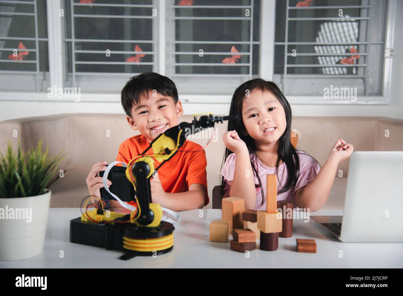 Laboratory testing child toy hi-res stock photography and images - Alamy
