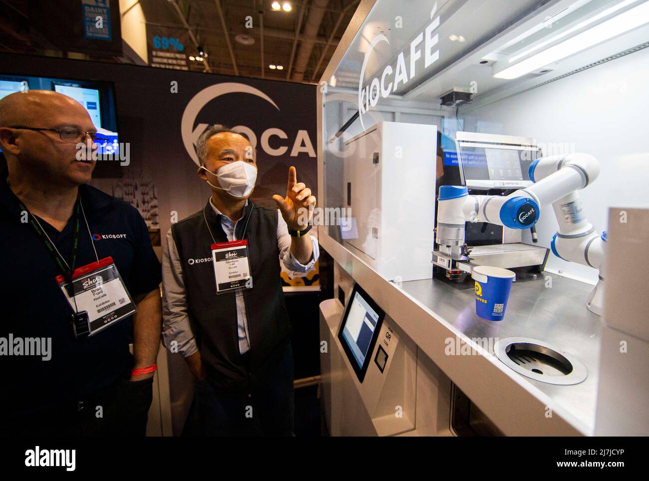 Robo cafe hi-res stock photography and images - Alamy