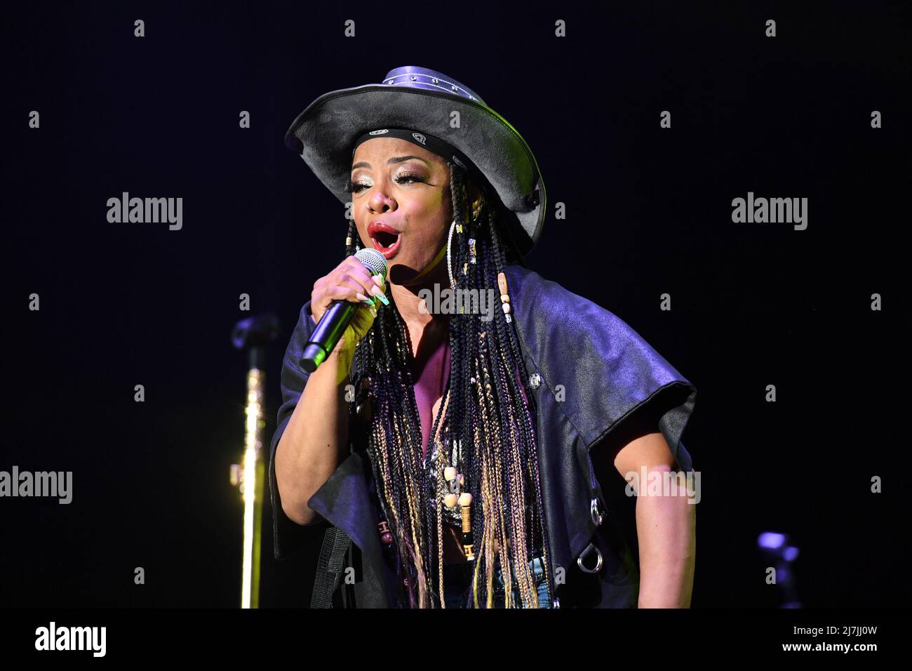 James rocks hi-res stock photography and images - Alamy