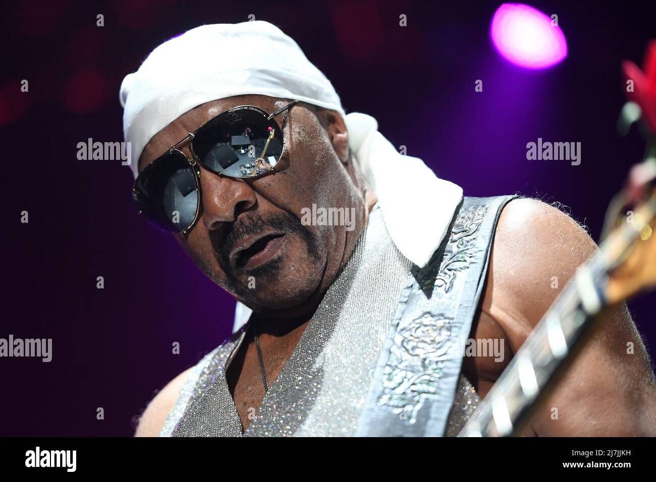 Ernie isley hi-res stock photography and images - Alamy