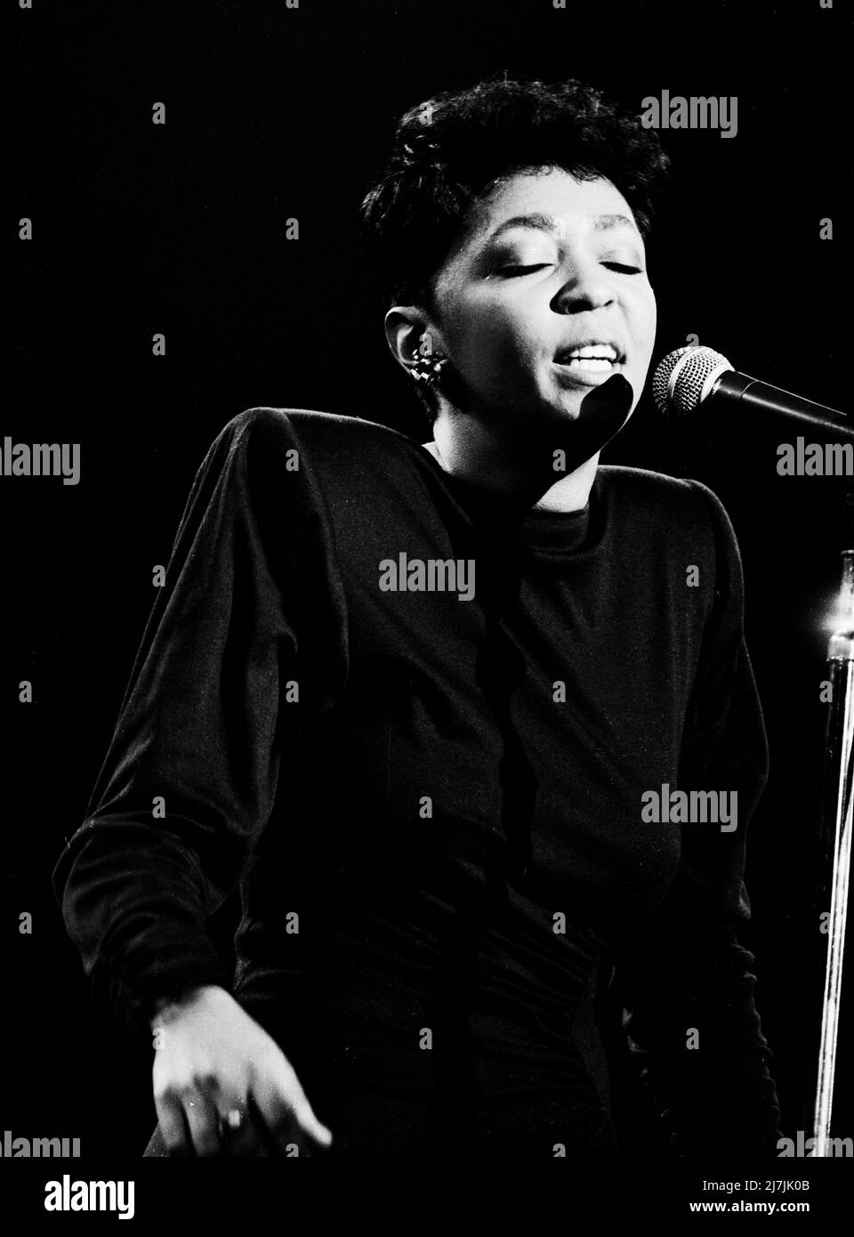 Anita baker concert hi-res stock photography and images - Alamy