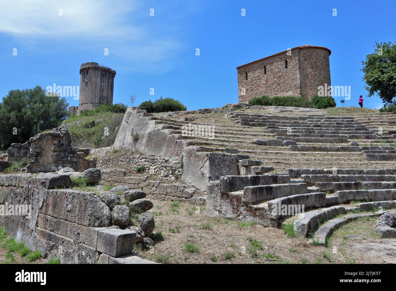 Velia - Scorcio dal teatro romano Stock Photo - Alamy