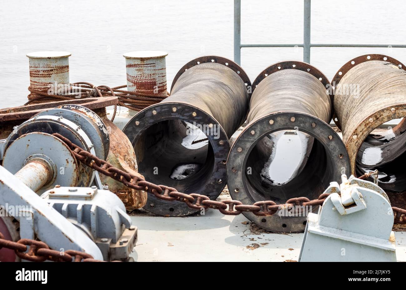 Cargo ship deck close up hi-res stock photography and images - Alamy