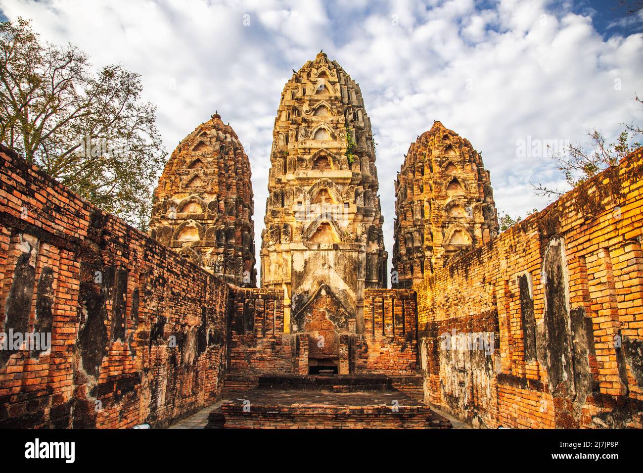 Wat si Sawai temple in Sukhothai historical park, Thailand Stock Photo ...