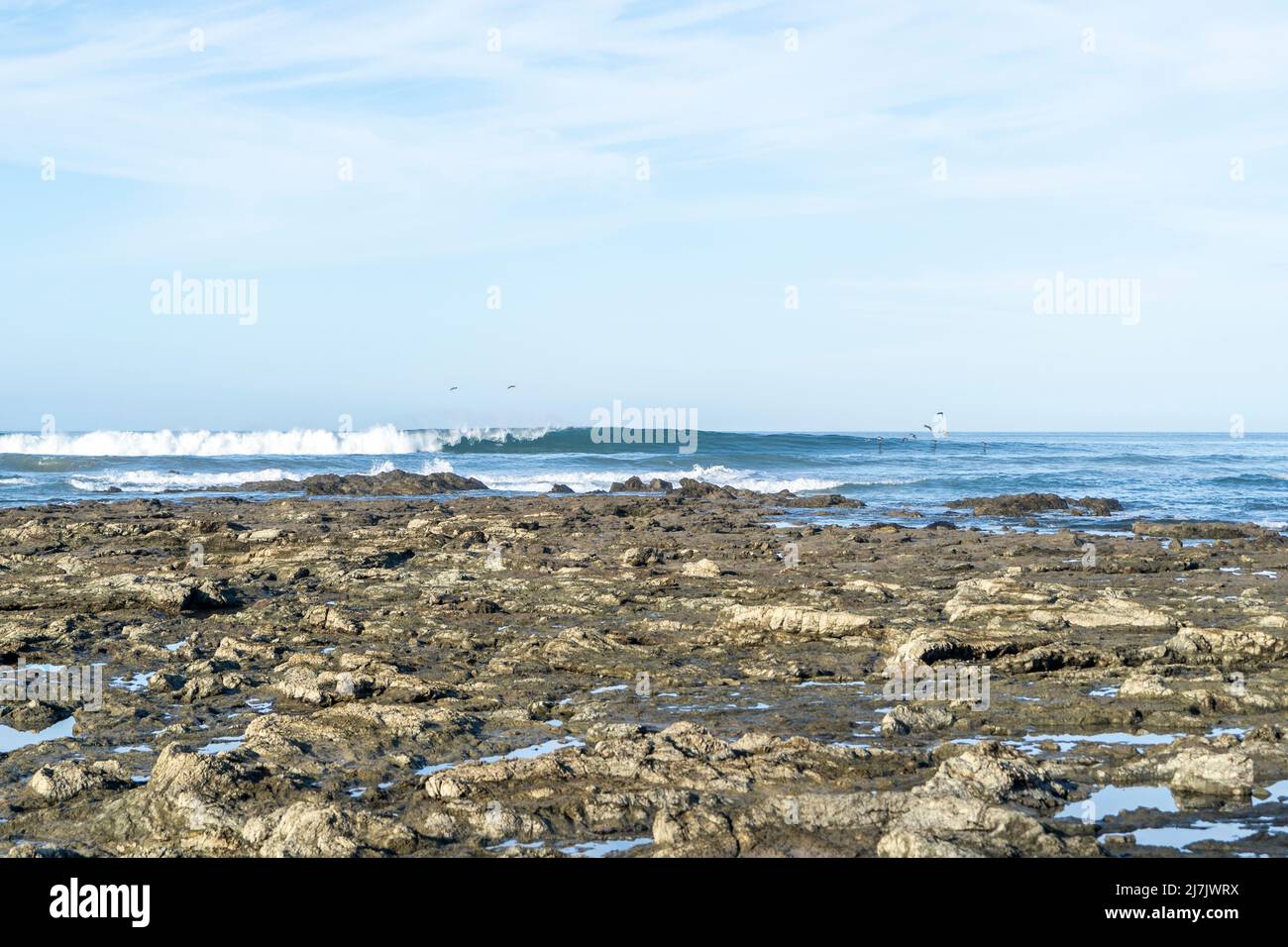 Perfect wave hi-res stock photography and images - Alamy