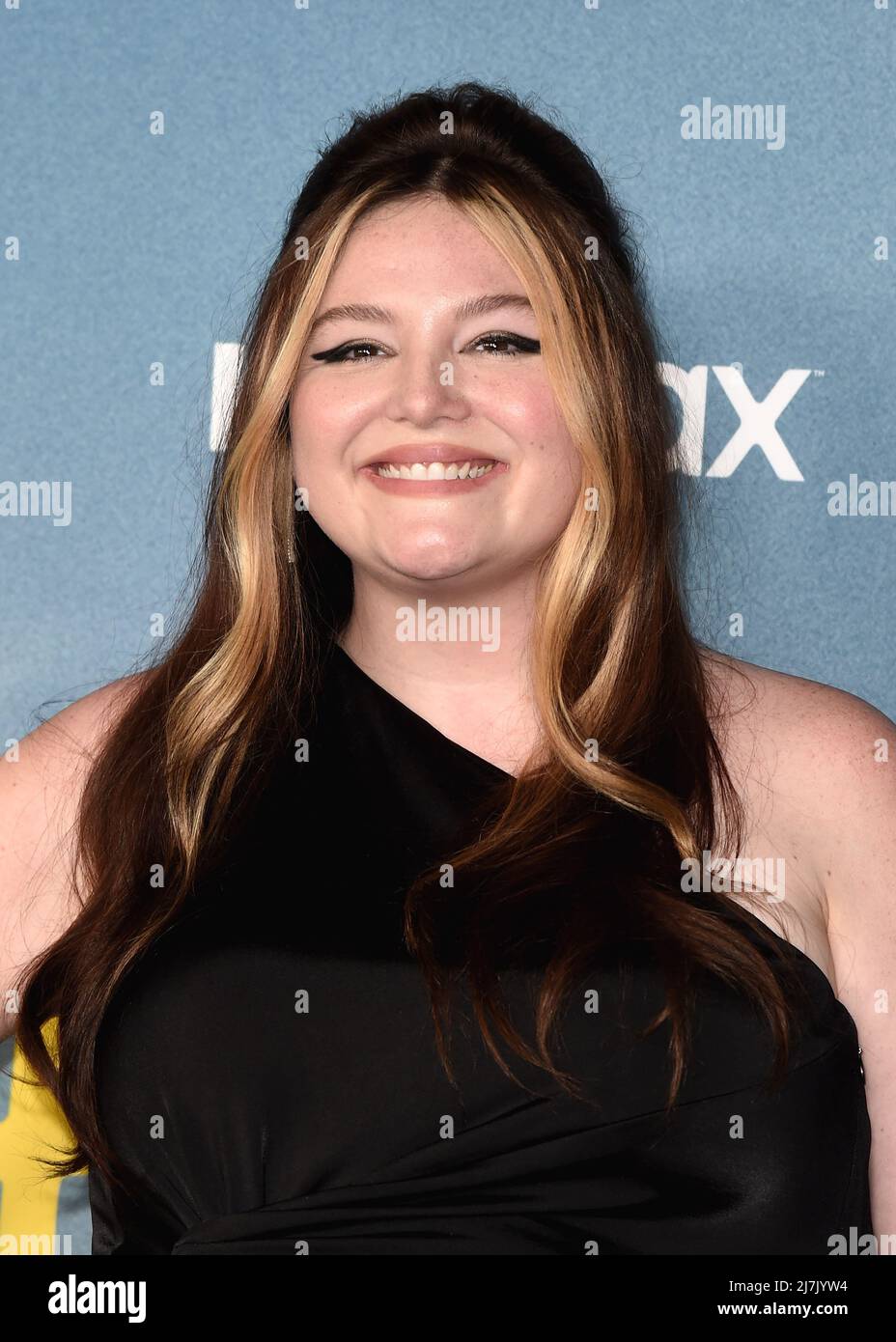 Los Angeles, USA. 09th May, 2022. Megan Stalter walking on the red ...