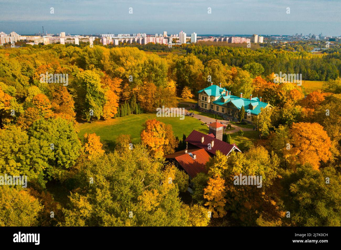Autumn landscape in Loshitsky Park in Minsk. Belarus.Golden autumn ...