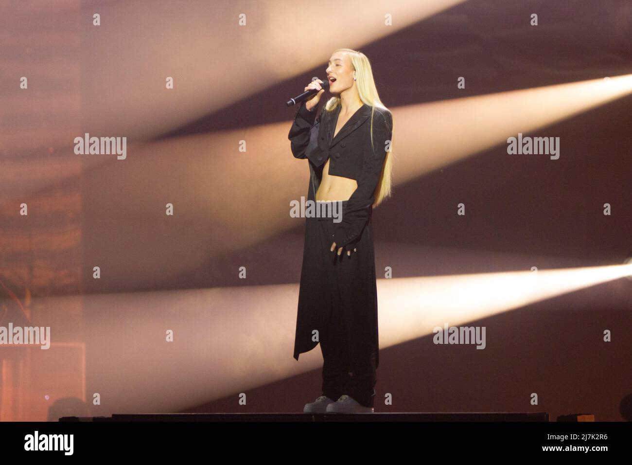 Dutch singer hi-res stock photography and images - Alamy