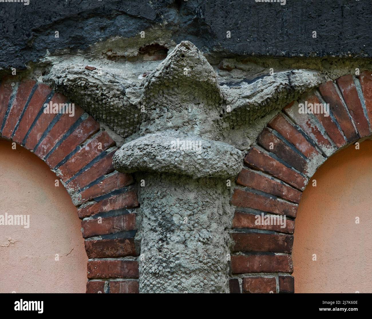 Moderne expressionistische architektur hi-res stock photography and ...