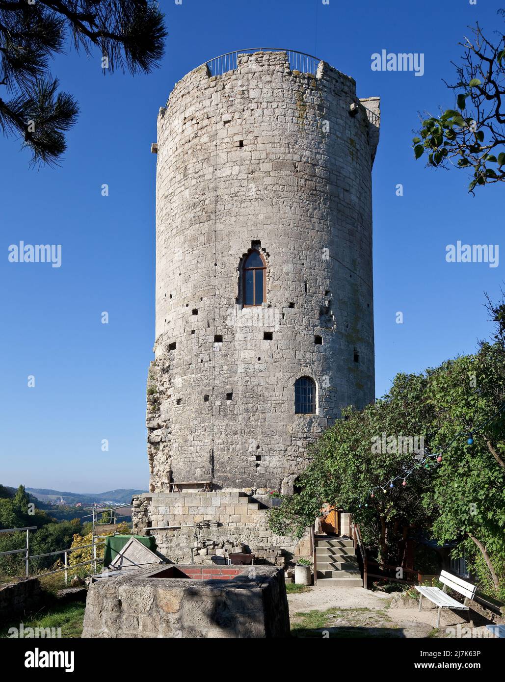 Burg rundturm deutschland hi-res stock photography and images - Alamy