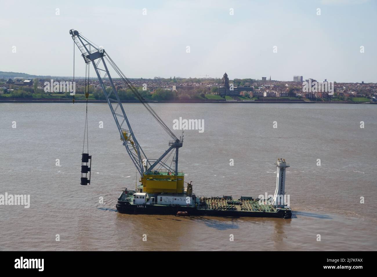 Hapo barges crane on river Mersey, Liverpool UK Stock Photo - Alamy