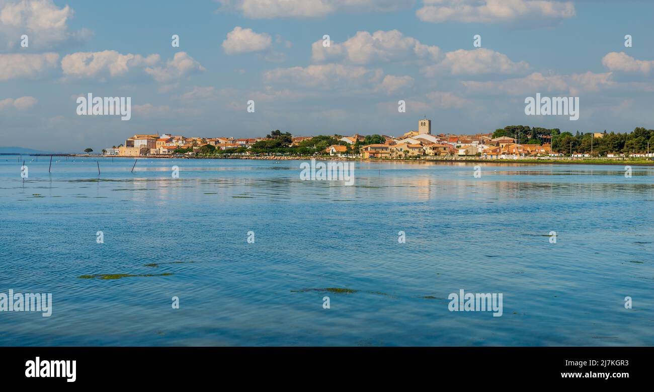 Meze harbor france hi-res stock photography and images - Alamy