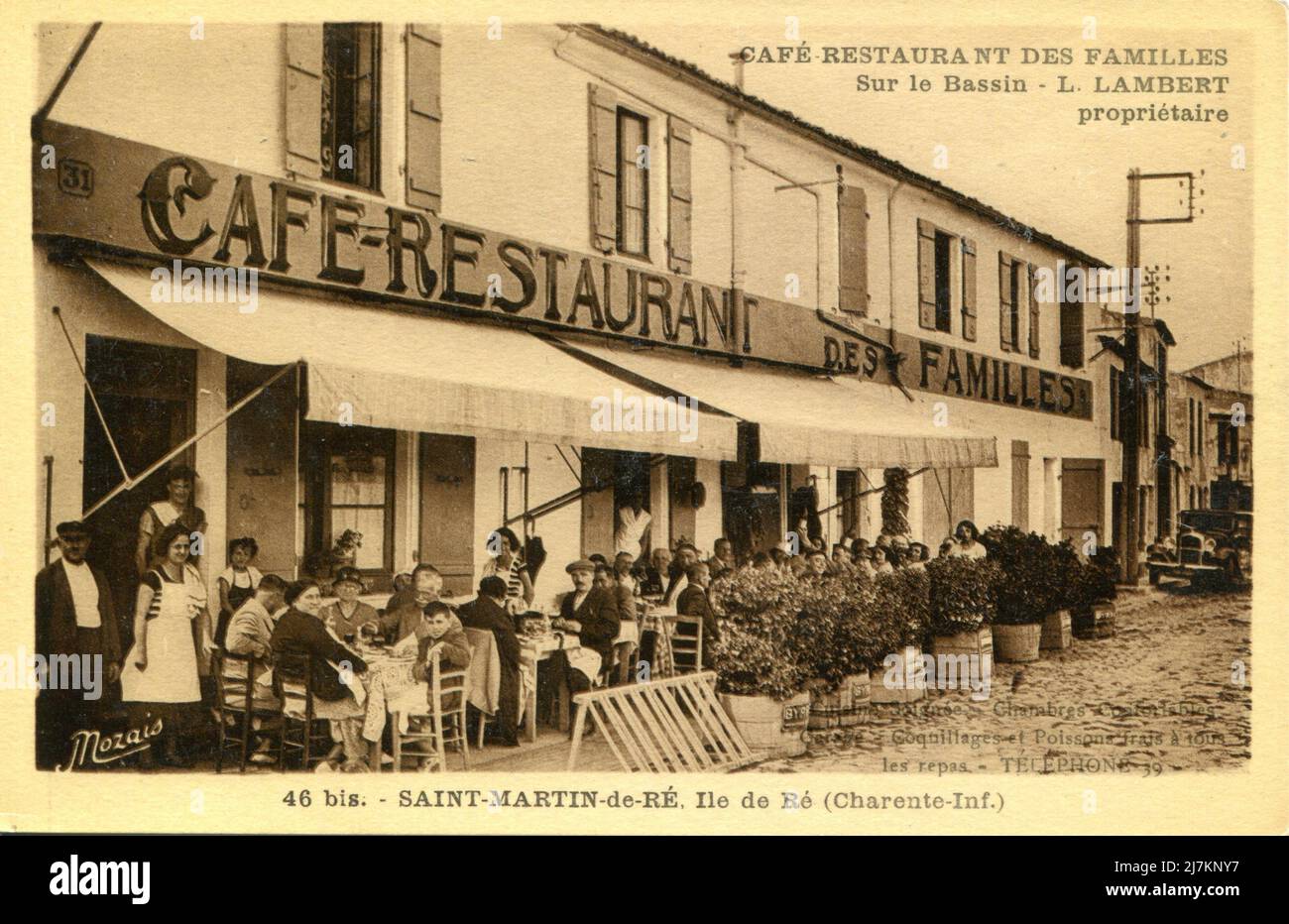 Crowded cafe terrace archive hi-res stock photography and images - Alamy
