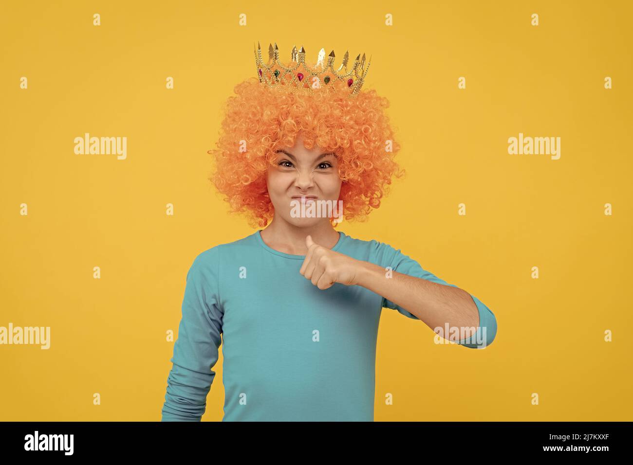 I am the boss. egocentric kid in clown wig and crown. imagine herself a ... I am the boss. egocentric kid in clown wig and crown. imagine herself a ...