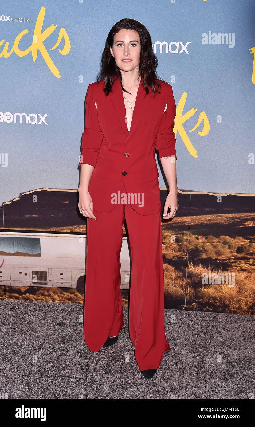 LOS ANGELES, CA - MAY 09: Jen Statsky attends the Los Angeles season 2 ...