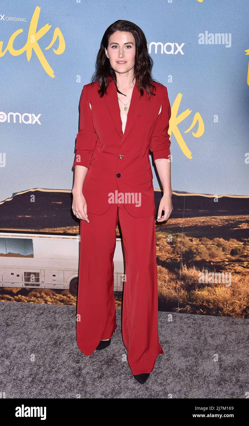 LOS ANGELES, CA - MAY 09: Jen Statsky attends the Los Angeles season 2 ...