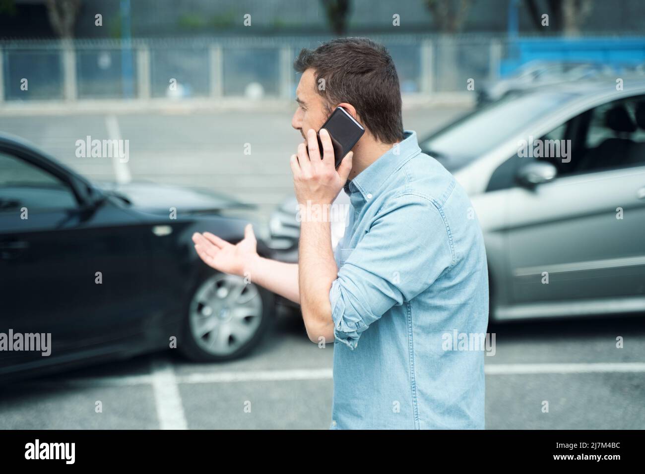 Car roadside emergency hi-res stock photography and images - Alamy