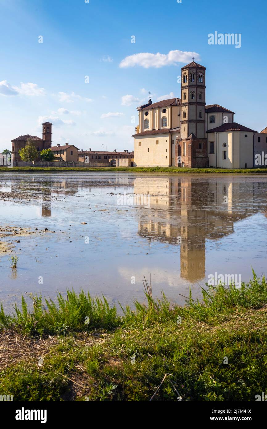 Trino hi-res stock photography and images - Alamy