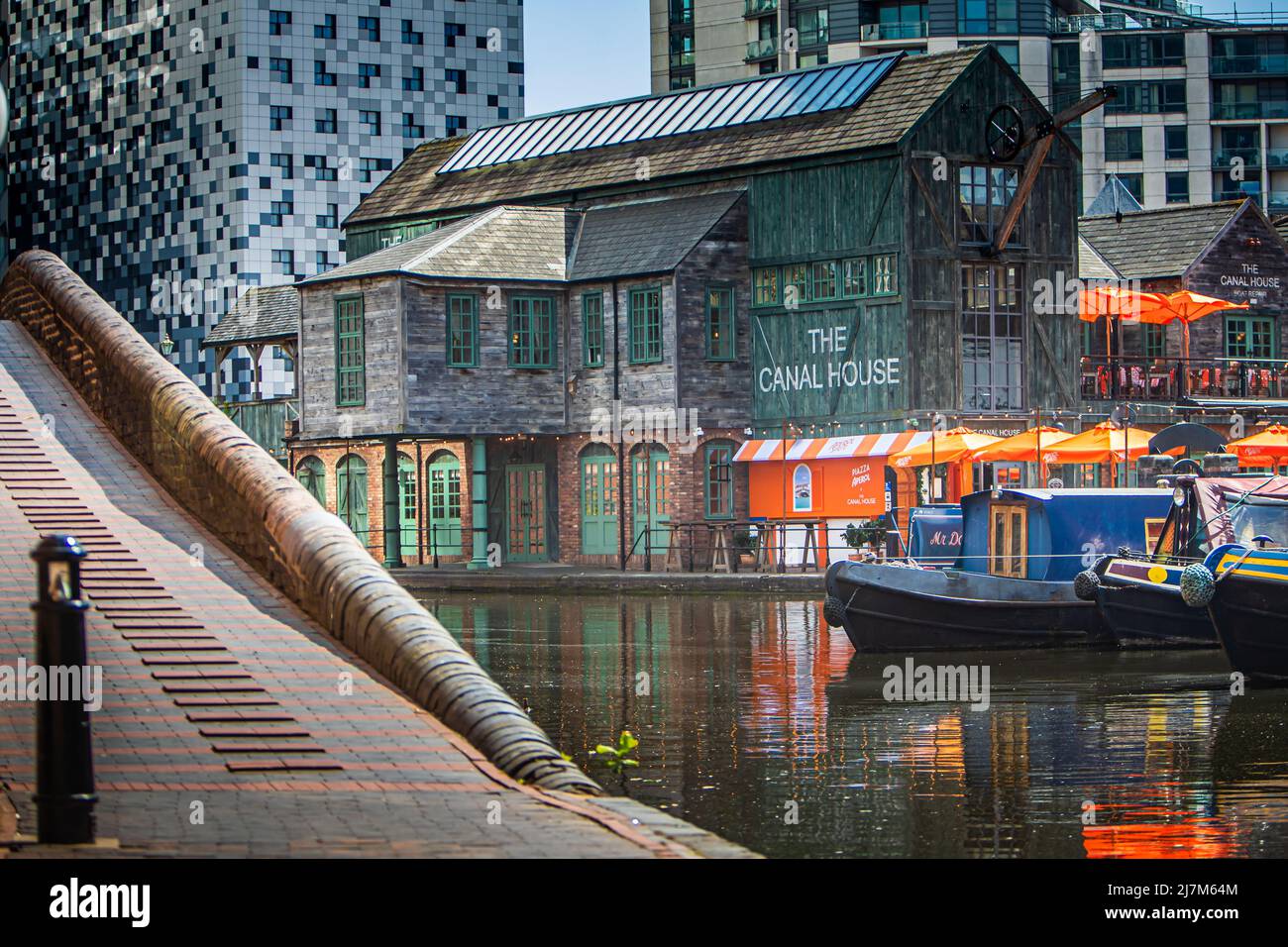 The Canal House, Birmingham, UK Stock Photo - Alamy