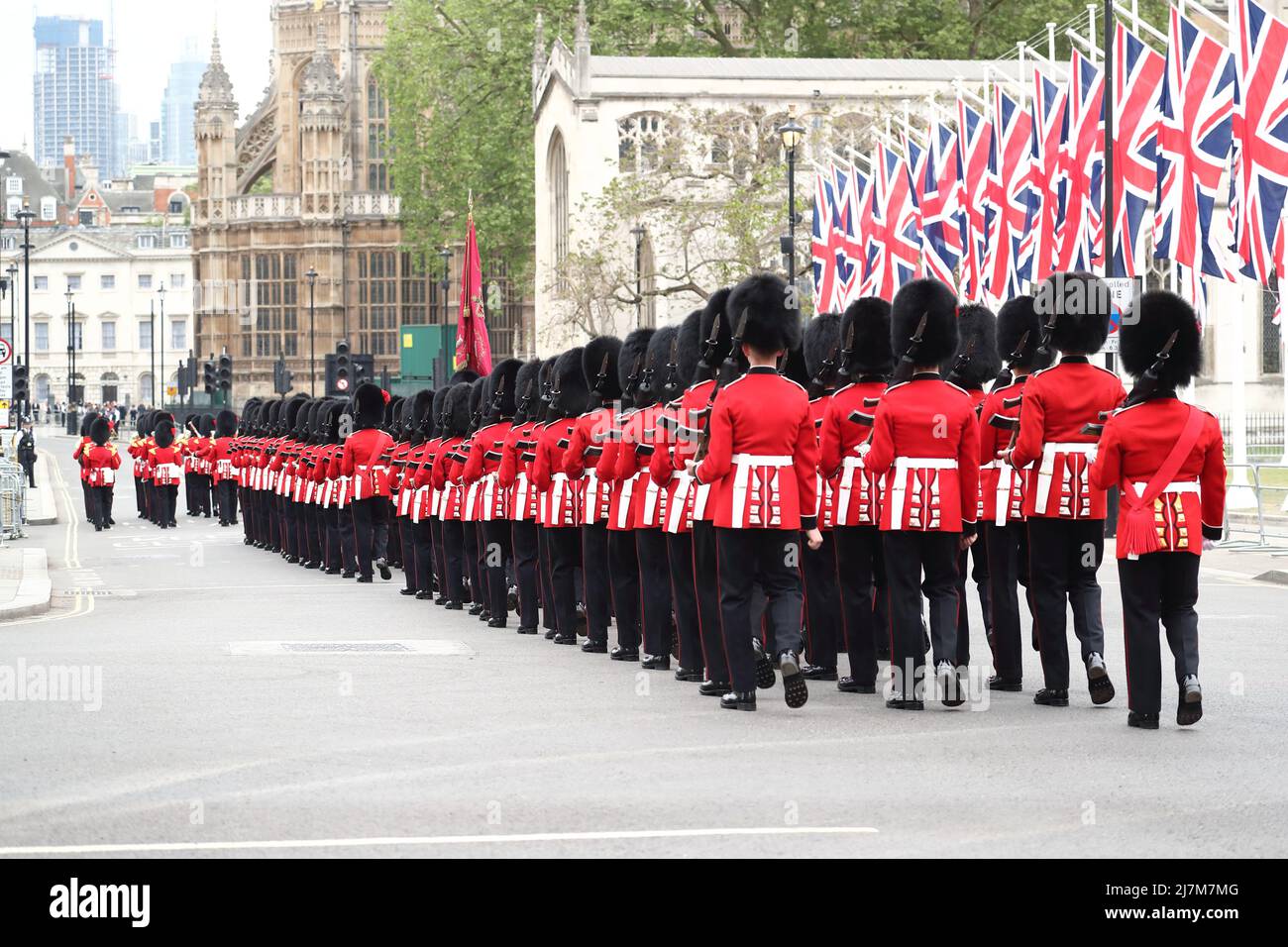 London, UK. 10th May, 2022. The Queen's Guards arrive for the State ...