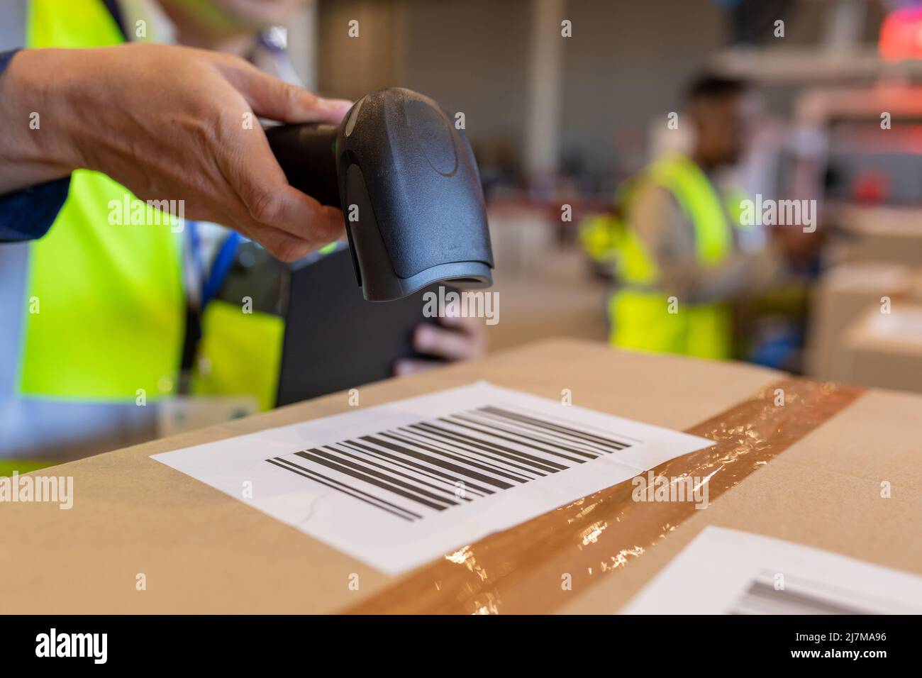Cargo scanning hi-res stock photography and images - Alamy