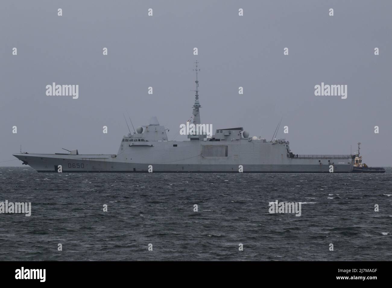 FS Aquitaine (D650), an Aquitaine-class frigate operated by the French ...