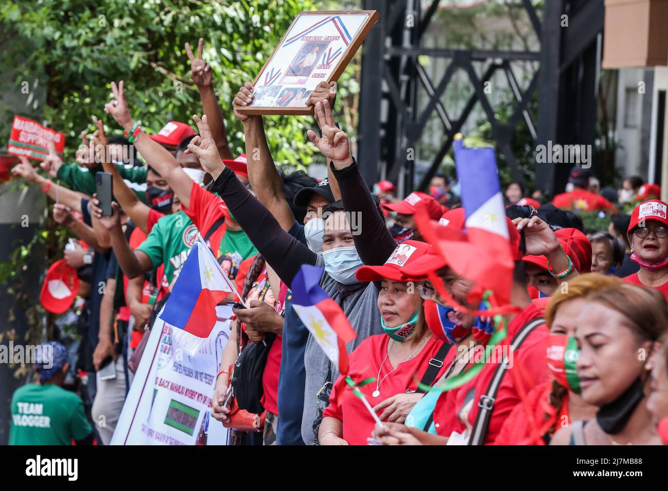 Philippine presidential election hi-res stock photography and images ...