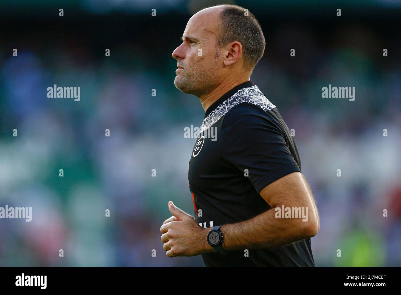 The Referee Antonio Mateu Lahoz during the La Liga match between Real ...