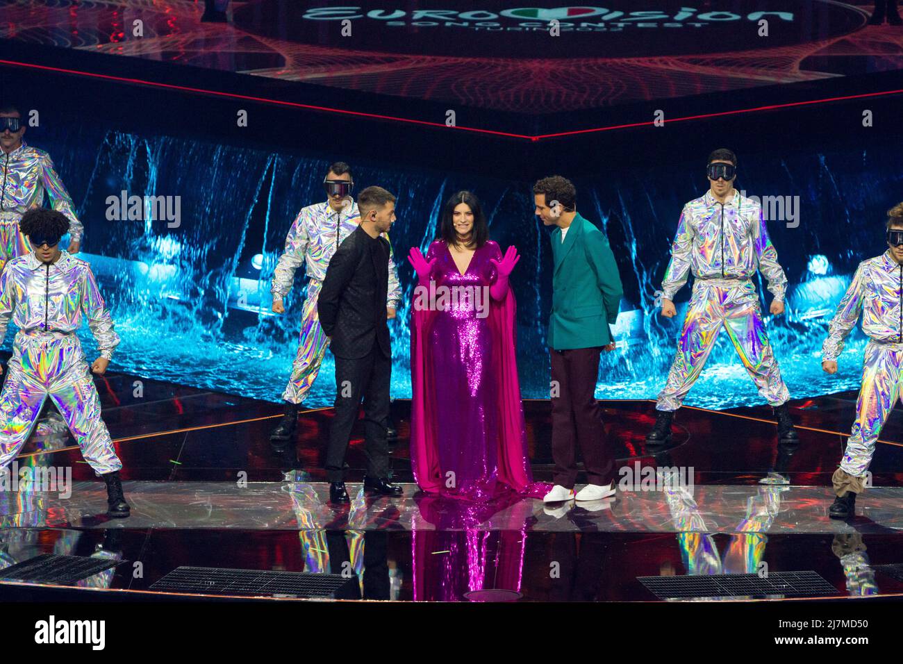 Turin, Italy. 9th May 2022. TV hosts Alessandro Cattelan (left), Laura ...