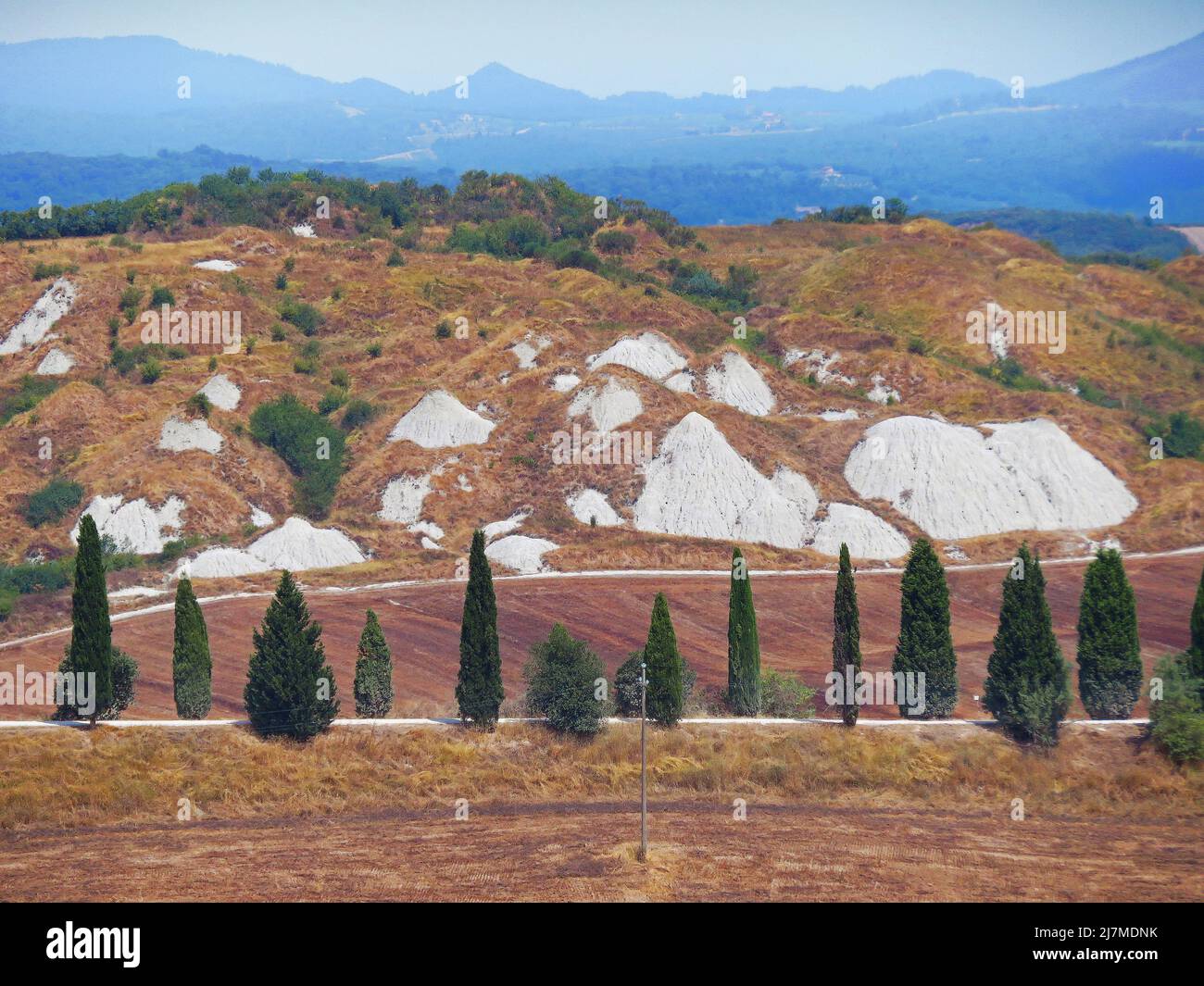 Sedimentary rocks italy hi-res stock photography and images - Alamy