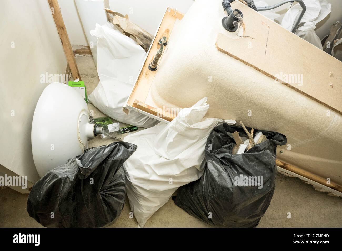 Magazine rubbish hi-res stock photography and images - Alamy