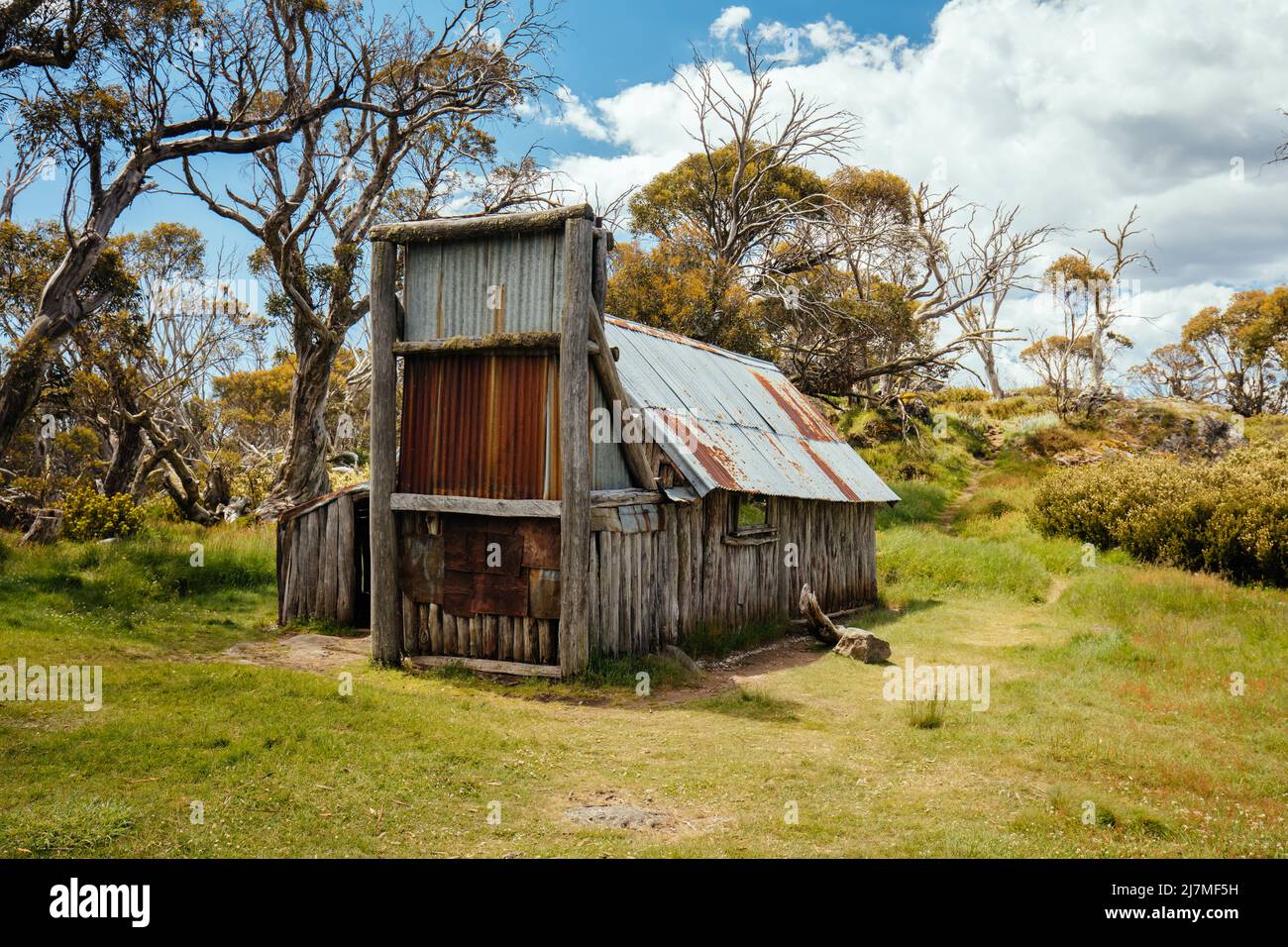 Wallace Hut near Falls Creek in Australia Stock Photo - Alamy