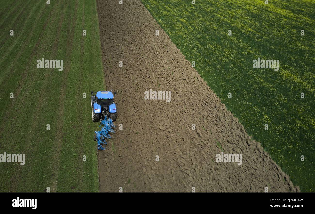 Swiss farmer hi-res stock photography and images - Alamy