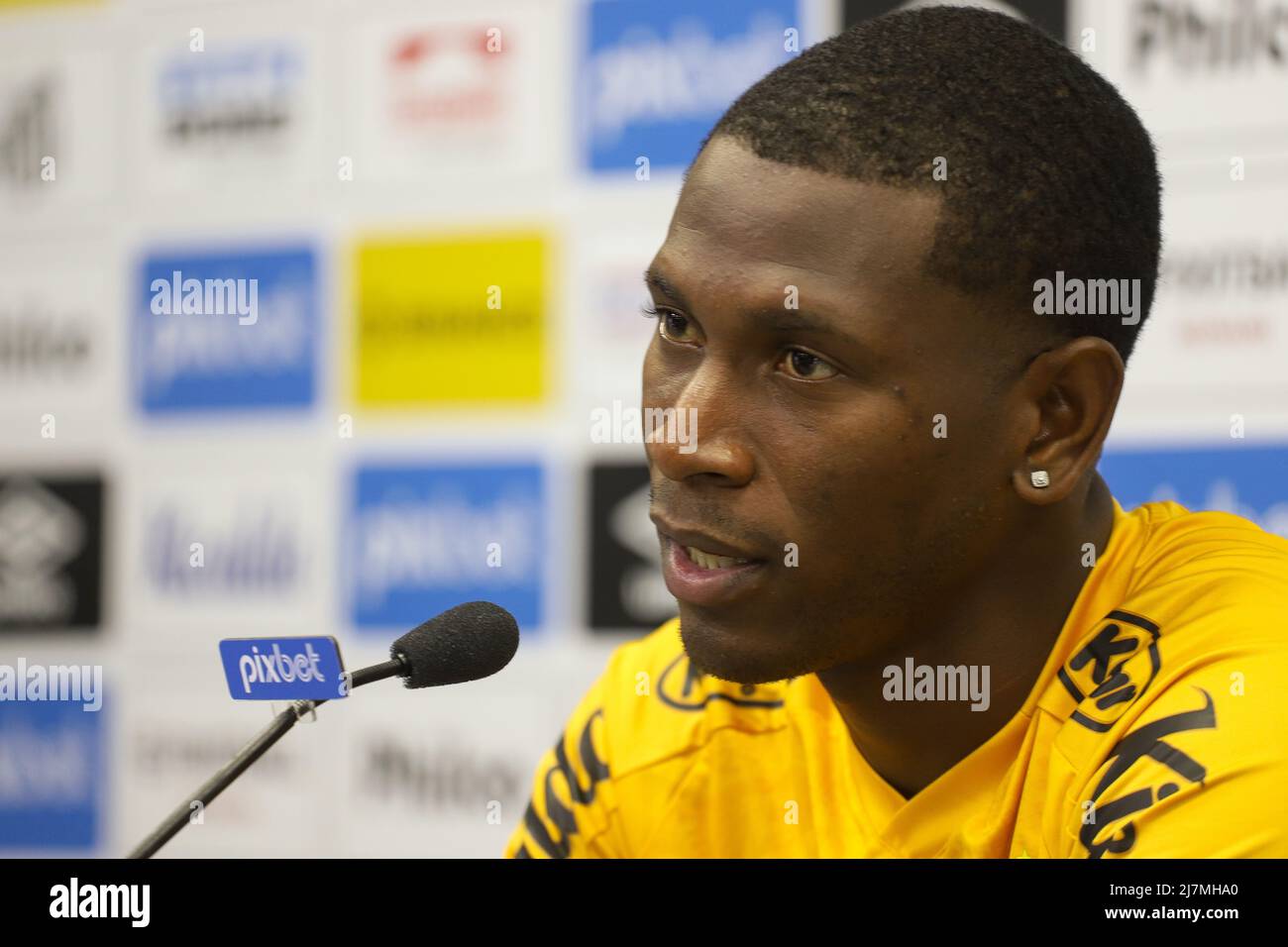 SP - Santos - 05/10/2022 - SANTOS FC, BRYAN ANGULO COLECTIVE - Bryan ...