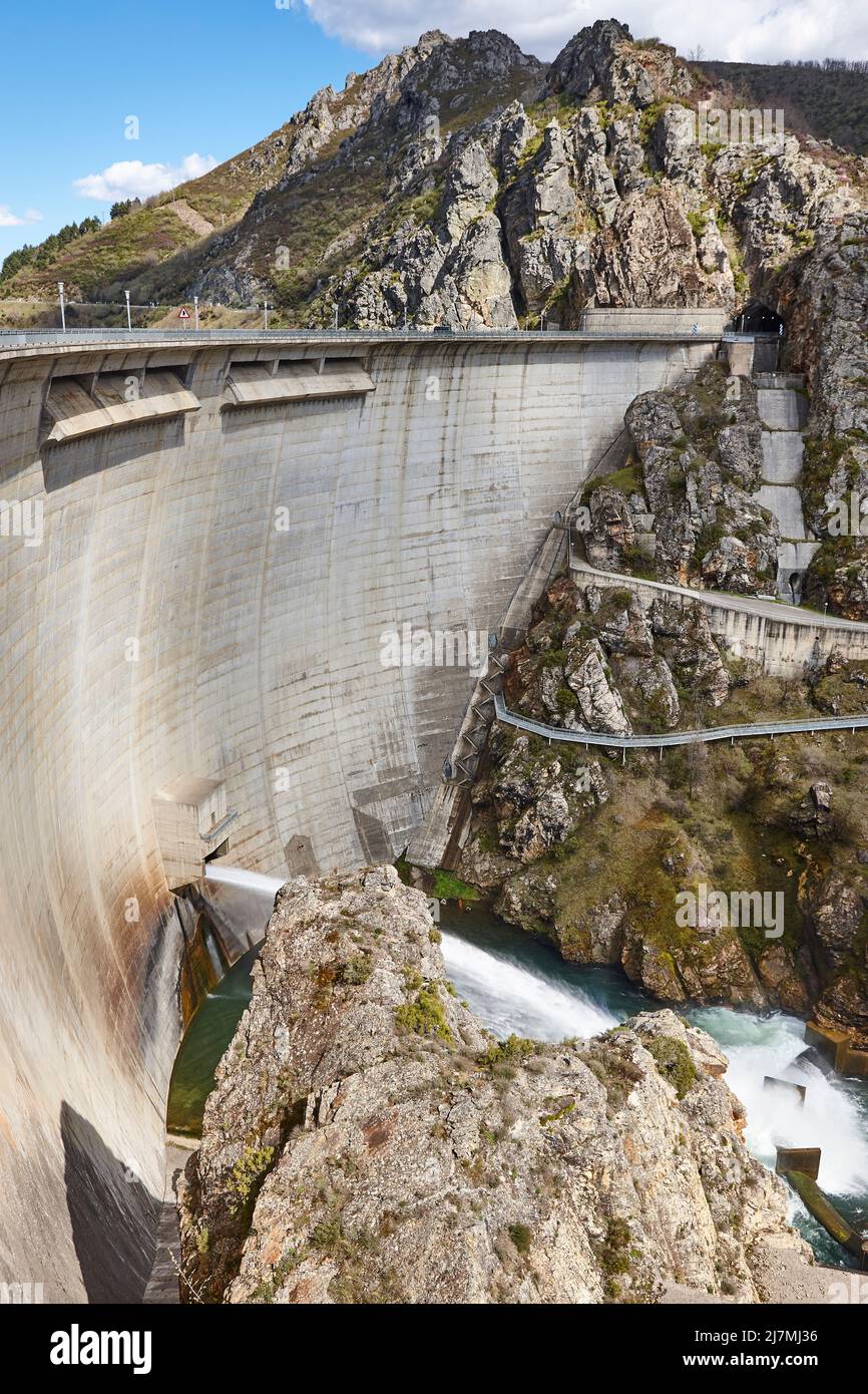 Dam draining water in Riano. Hydraulic power. Castilla Leon. Spain ...