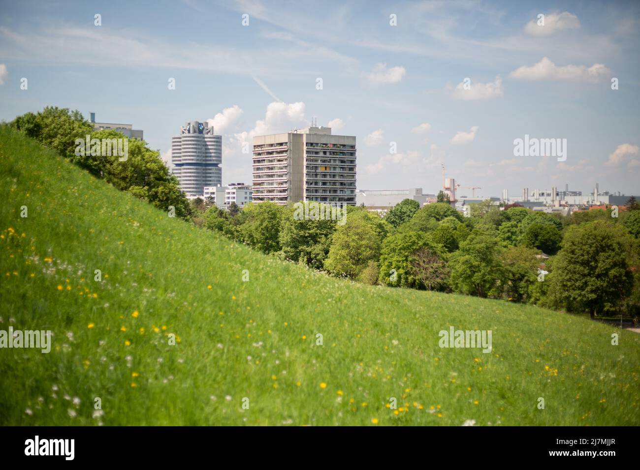 Munich, Germany. 10th May, 2022. Sunshine in the Luitpold park in ...
