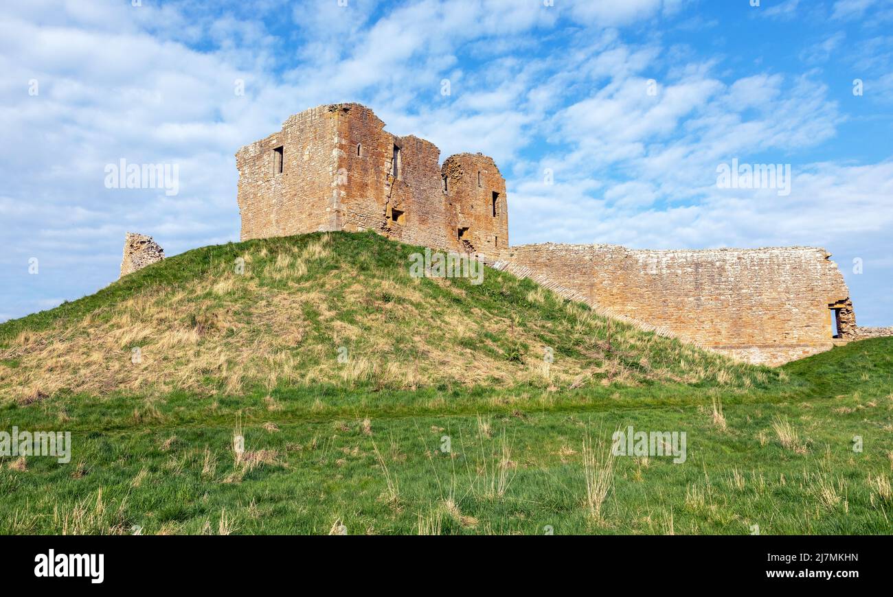 Duffus Castle Morayshire Scotland Stock Photo - Alamy