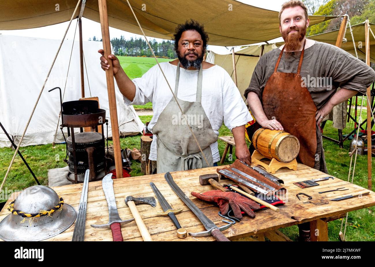 Blacksmiths medieval hi-res stock photography and images - Alamy