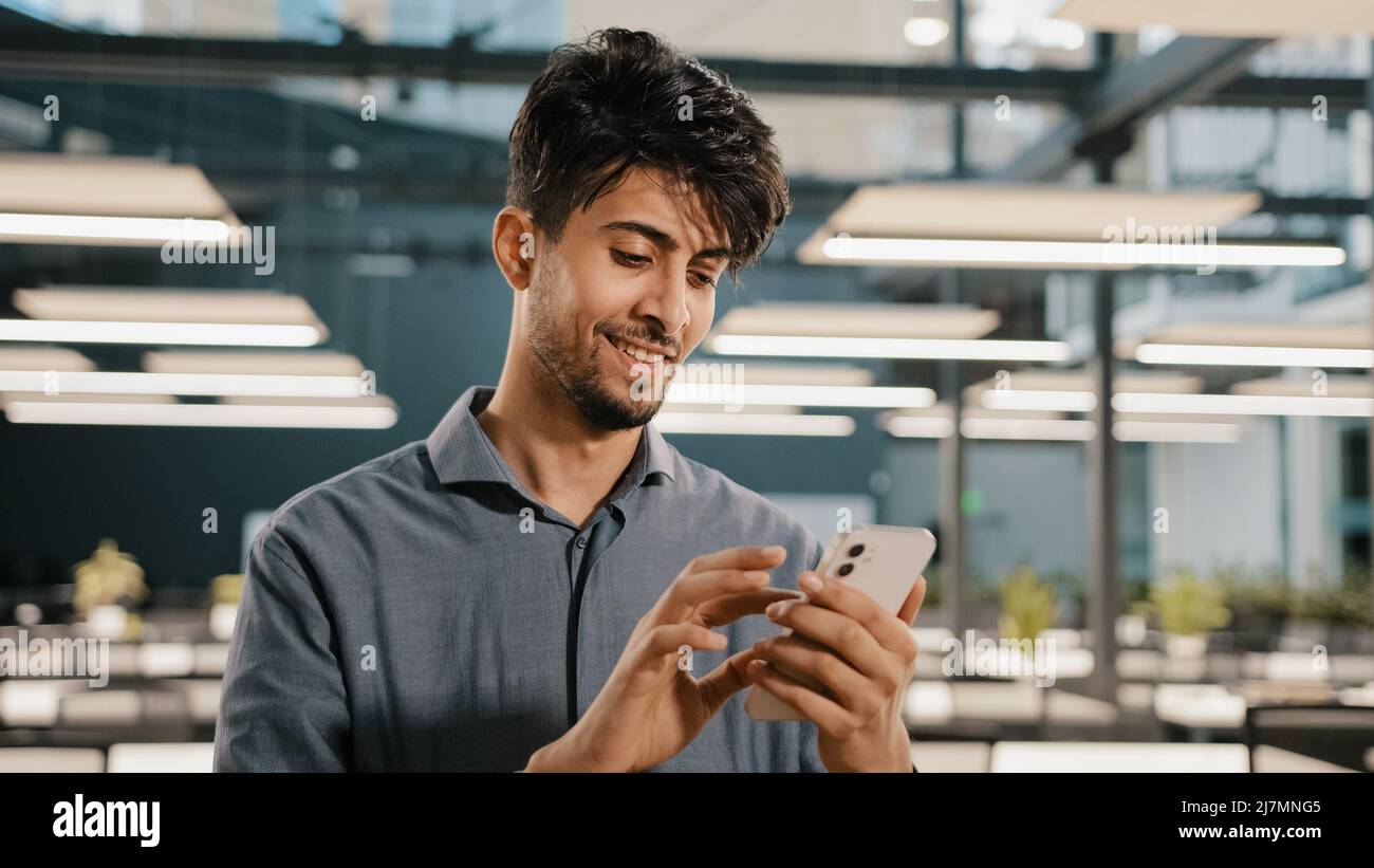 Professional surfing hi-res stock photography and images - Alamy