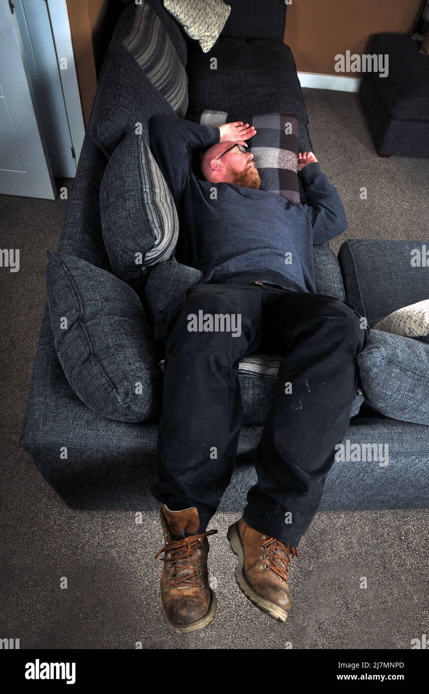 Man passed out home hi-res stock photography and images - Alamy