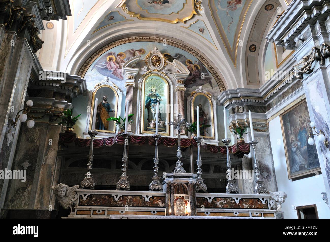 Frosolone, chiesa di San Pietro Apostolo Stock Photo - Alamy