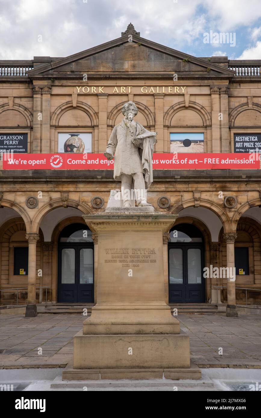 William Etty statue outside York Art Gallery, York, North Yorkshire, UK ...