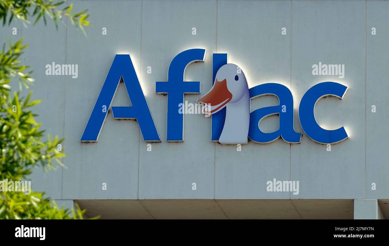 Aflac duck logo hi-res stock photography and images - Alamy